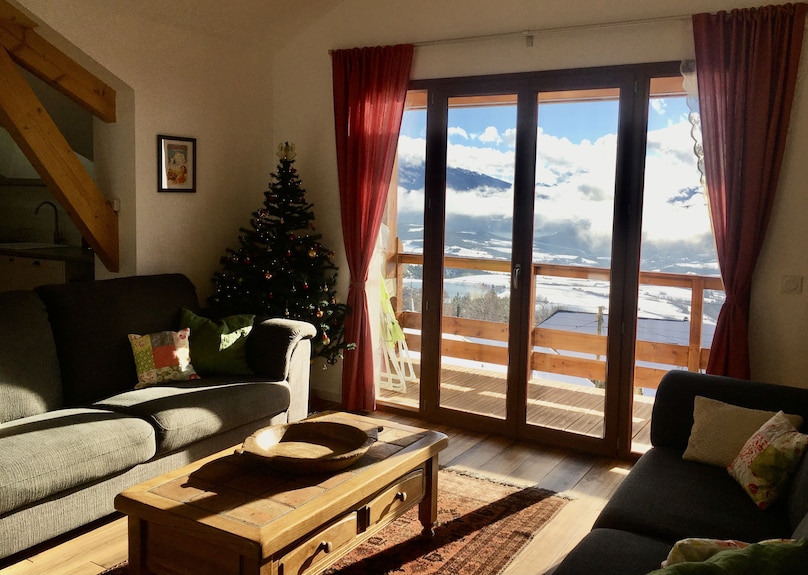 Gîte Chez Mary - Confortable, Spacieux, Lumineux, Et Avec Une Vue Magnifique. - Lac de Serre-Ponçon