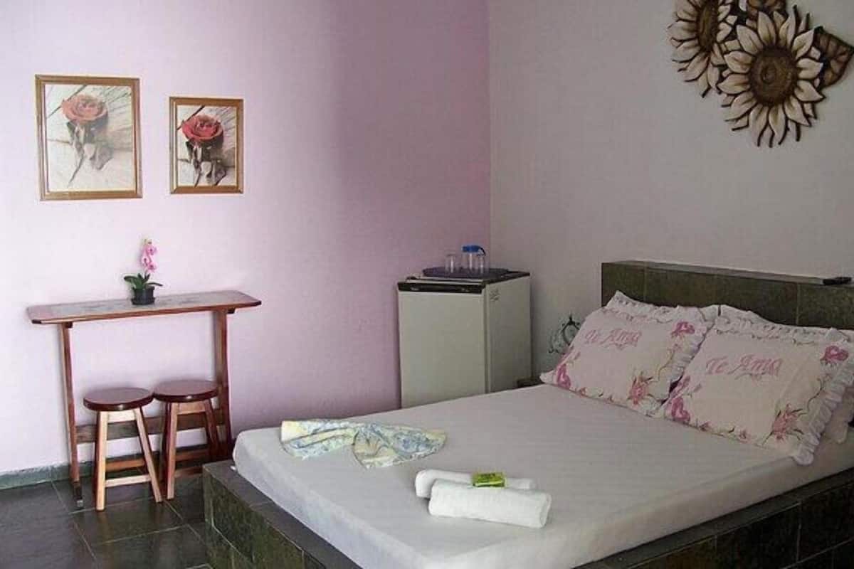 Quarto Duplo Económico | Cortinas/cortinados opacos, roupa de cama fornecida