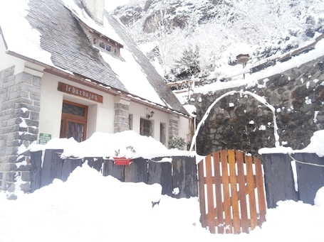 Fachada. Le Barbajou