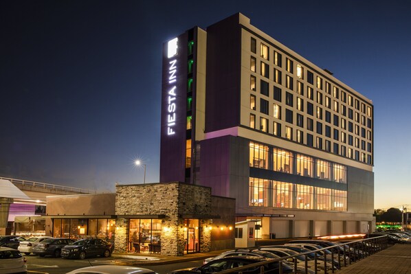 Fiesta Inn Aguascalientes Patio in Aguascalientes: Find Hotel Reviews ...