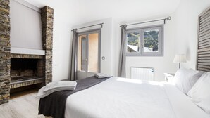 Apartamento, 2 quartos (Avet) | Ferro/tábua de engomar, Wi-fi grátis, roupa de cama fornecida 
