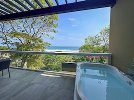 Quarto Deluxe, vista para o oceano | Terraço/pátio interior