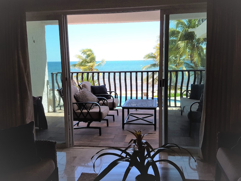 Peaceful Oceanfront Paradise - 100 Feet From Caribbean! - Puerto Morelos