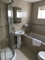 Quarto família | Banheiro | Toalhas de banho 