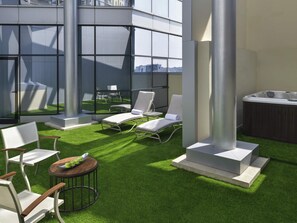 Penthouse, várias camas | Lençóis de algodão egípcio, roupa de alta qualidade, edredões de penas 