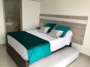 Apartamento Familiar, várias camas, acessível | Wi-fi grátis, roupa de cama fornecida 