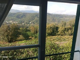 Wi-fi grátis, roupa de cama fornecida 