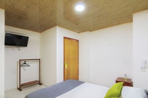Quarto Duplo Superior | Edredões de penas, Wi-fi grátis, roupa de cama fornecida