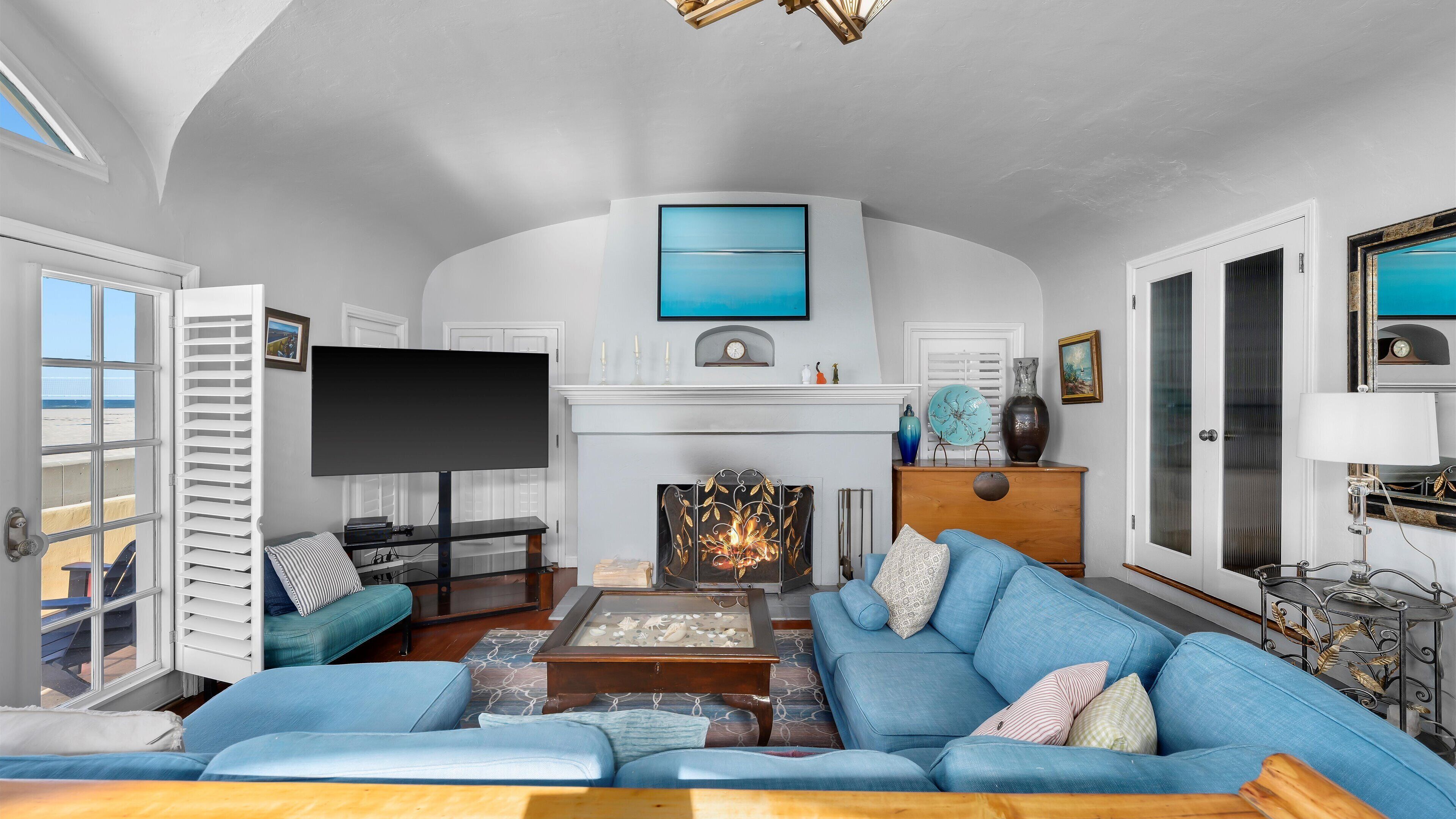 21 Party Houses To Rent For One Night In Los Angeles - Updated 2024 ...