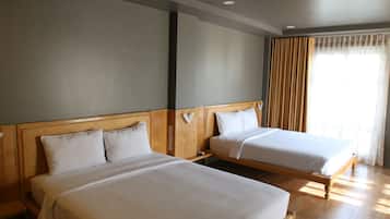 Quarto duplo | Frigobar, cofres nos quartos, escrivaninha, quartos à prova de som