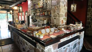 Café da manhã continental grátis todos os dias