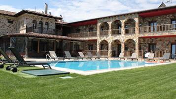 Piscina externa