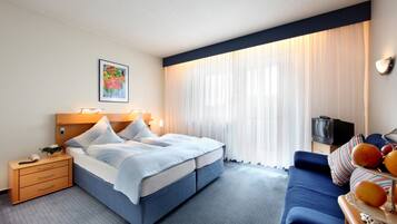 Quarto Duplo | Secretária, quartos insonorizados, ferro/tábua de engomar