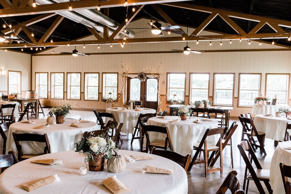 Thunderbird Resort & Event Center - Texas