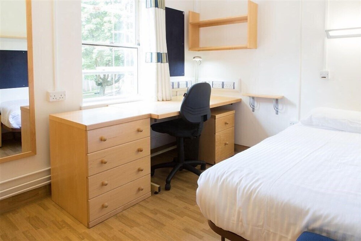 University of Bath, Eastwood Halls - Campus Accommodation Reviews ...