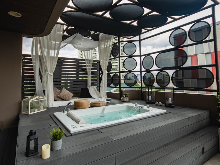 2 Bedrooms Terrace Suite | Banheira de hidromassagem privativa