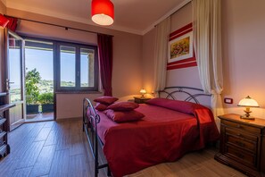 Quarto Duplo, 1 cama queen-size, não fumadores (Melograno) | Roupa de alta qualidade, edredões de penas 