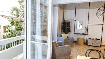 Apartment 3A | Roupa de alta qualidade, ferro/tábua de engomar