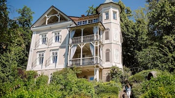 Fachada da propriedade