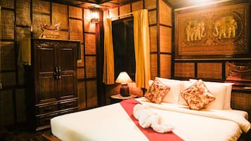 Quarto casal luxo | Wi-Fi de cortesia, roupa de cama, acesso para cadeiras de rodas