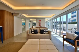 TV LED 32 polegadas com canais a cabo, TV