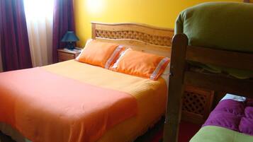 Wi-fi grátis, roupa de cama fornecida