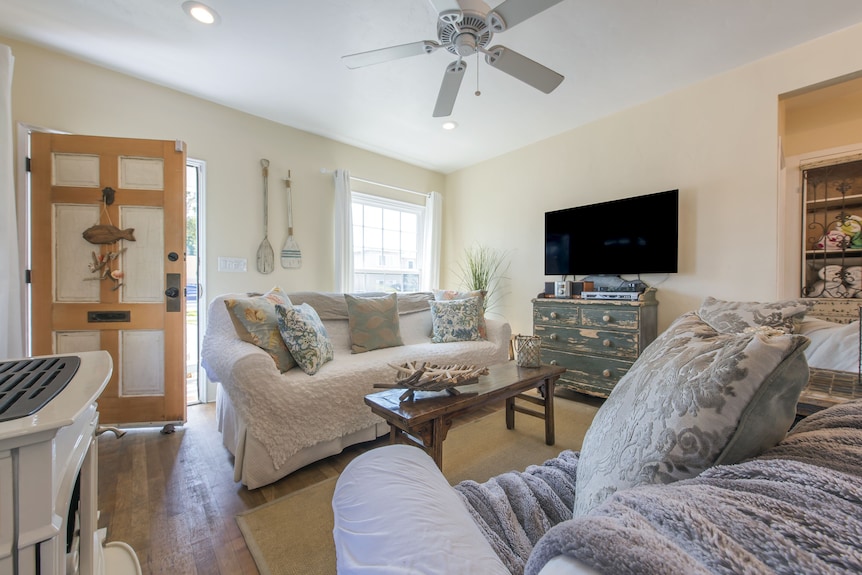 改造されたビーチコテージ、Ac ... ビーチにいるのに最適な場所。 - サンディエゴ