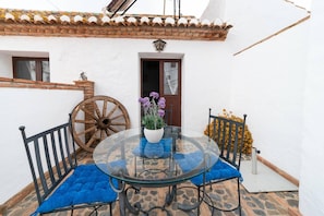 Quarto casal ou duplo | Camas extras/dobráveis (sobretaxa), Wi-Fi de cortesia, roupa de cama
