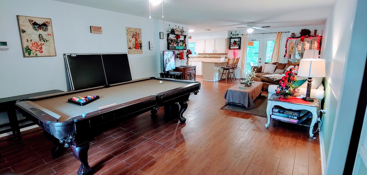 2 Kitchens, Canoe, Kayak On Sunset Lake + 700sqf Apt Perfect For Family Getaways - Tampa, FL