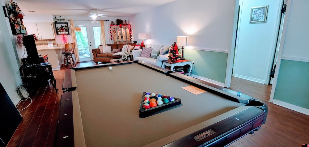 2 Kitchens, Canoe, Kayak On Sunset Lake + 700sqf Apt Perfect For Family Getaways - Keystone, FL