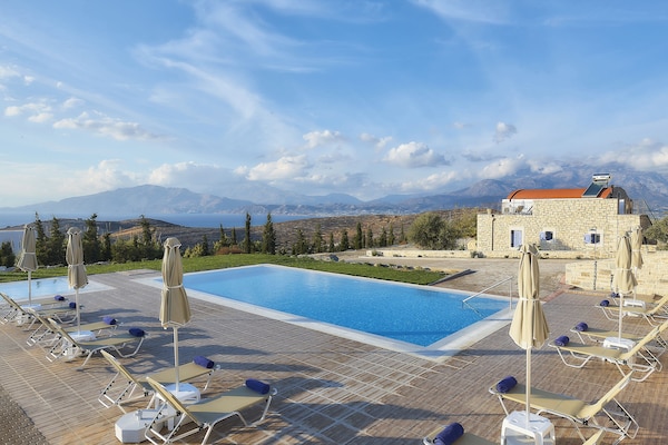 Orelia Cretan Villas & Deluxe Apartments - Kreta