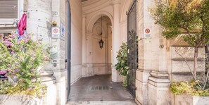 Entrada do alojamento