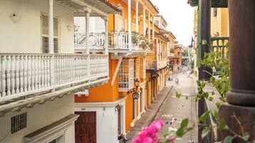 Suite, 2 quartos, não fumadores, varanda | Vista do quarto