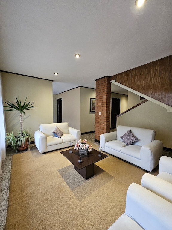 "La Casa De Xela". One Of A Kind In Quetzaltenango. - Chiapas