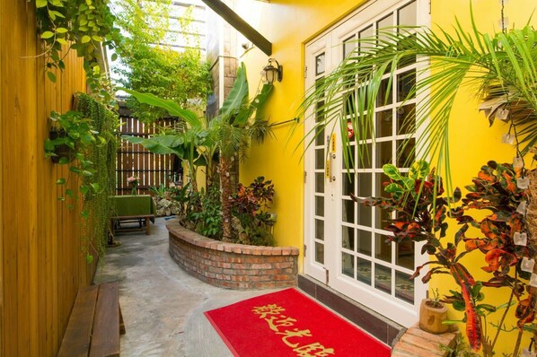 Entrada (vista interior)