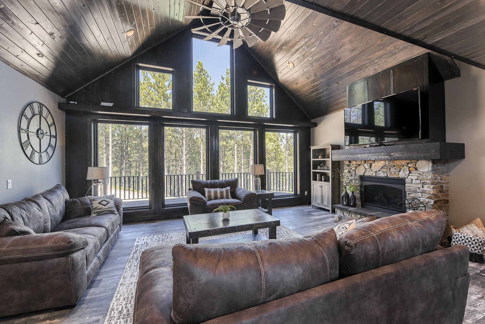 Must See -  6 Br, 4900 Sq. Ft,  New Const,  One Of A Kind, Near Deadwood - Deadwood, SD