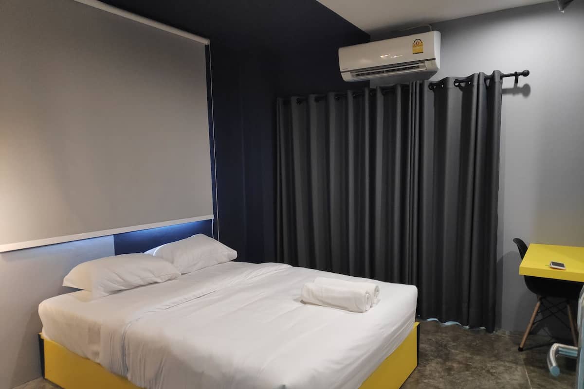 Quarto Duplo Deluxe | Cofre no quarto, cortinas/cortinados opacos, Wi-fi grátis