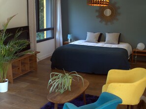 Suite Premium, casa de banho privativa, vista para a piscina (Accès Terrasse ) | 1 quarto 