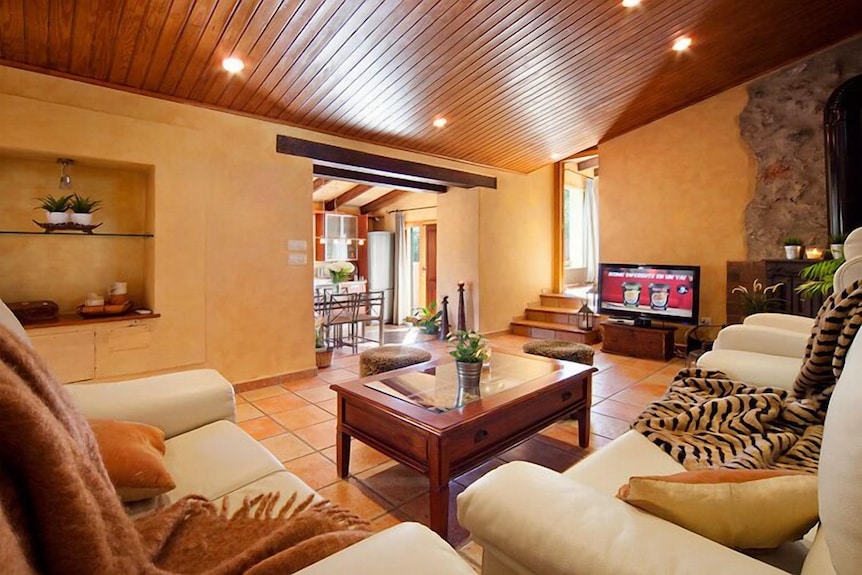 Mooie Rustige Villa, Zeer Prive, Maar Dicht Bij Ammeneties - Calvià