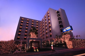 Fachada da propriedade