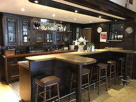 Bar (no alojamento)