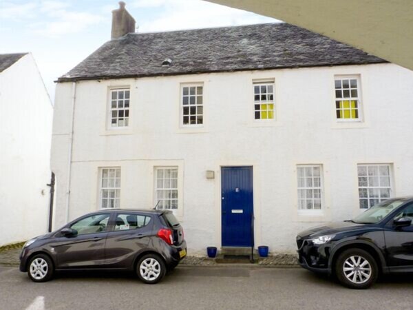 8 Cathedral Street - Dunkeld, UK