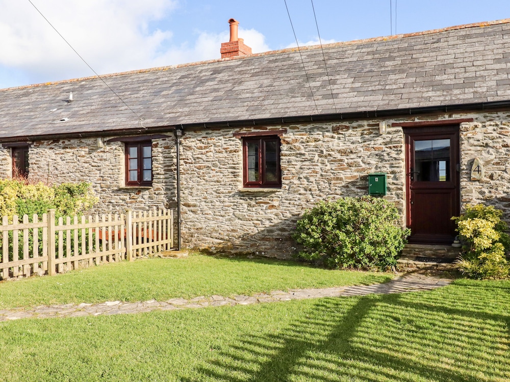 4 Mowhay Cottages, Pet Friendly, With Open Fire In Gorran Haven - Gorran Haven