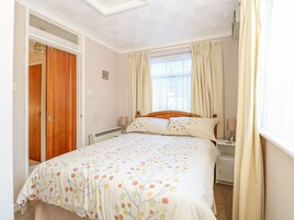 Casa de Campo | 2 quartos, com decoração personalizada, com mobília individualizada 