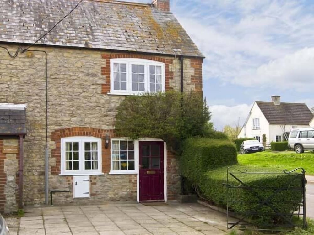 Candy Cottage - Dorset