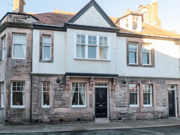 Iona 10 Palace Street East - Berwick-upon-Tweed