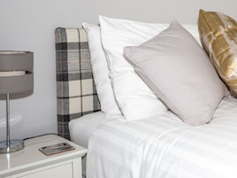 Casa de campo | 3 quartos, individualmente decorados, individualmente mobiliados