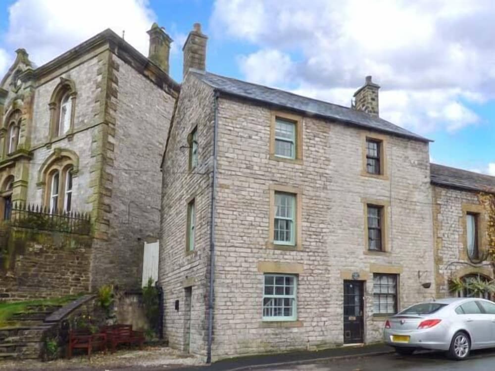 1a Market Square - Tideswell