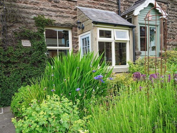 Cloudberry Cottage - Derbyshire