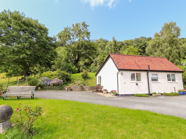 Gwern Tyno - Colwyn Bay